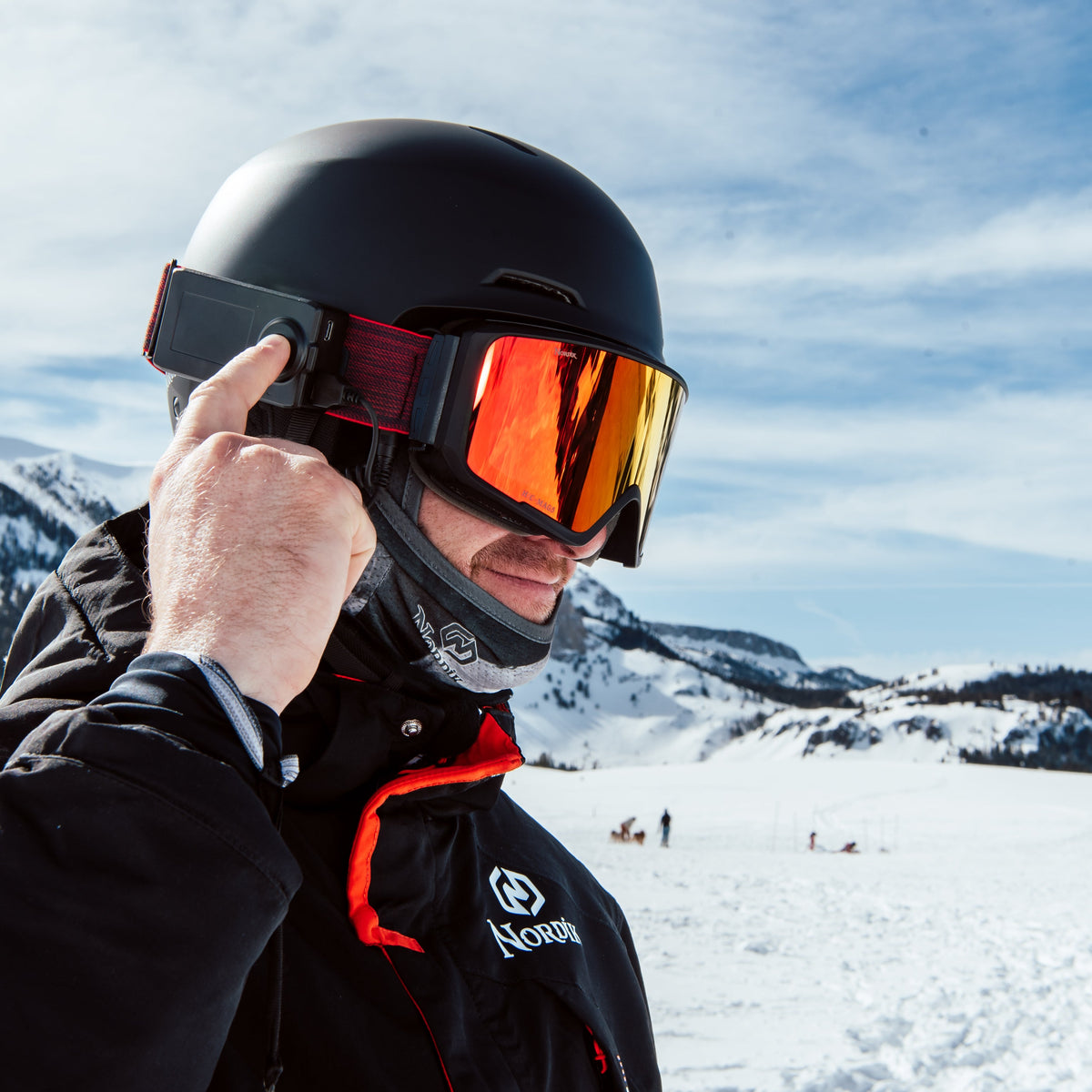 Unleash the Thrill: Heated Snow Goggles for Ultimate Skiing – Nordik ...